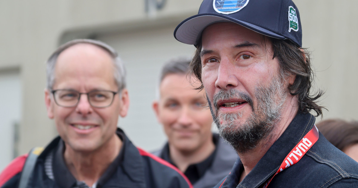 Keanu Reeves Teams Up with Tim Miller for New Sci-Fi Thriller Shiver ...