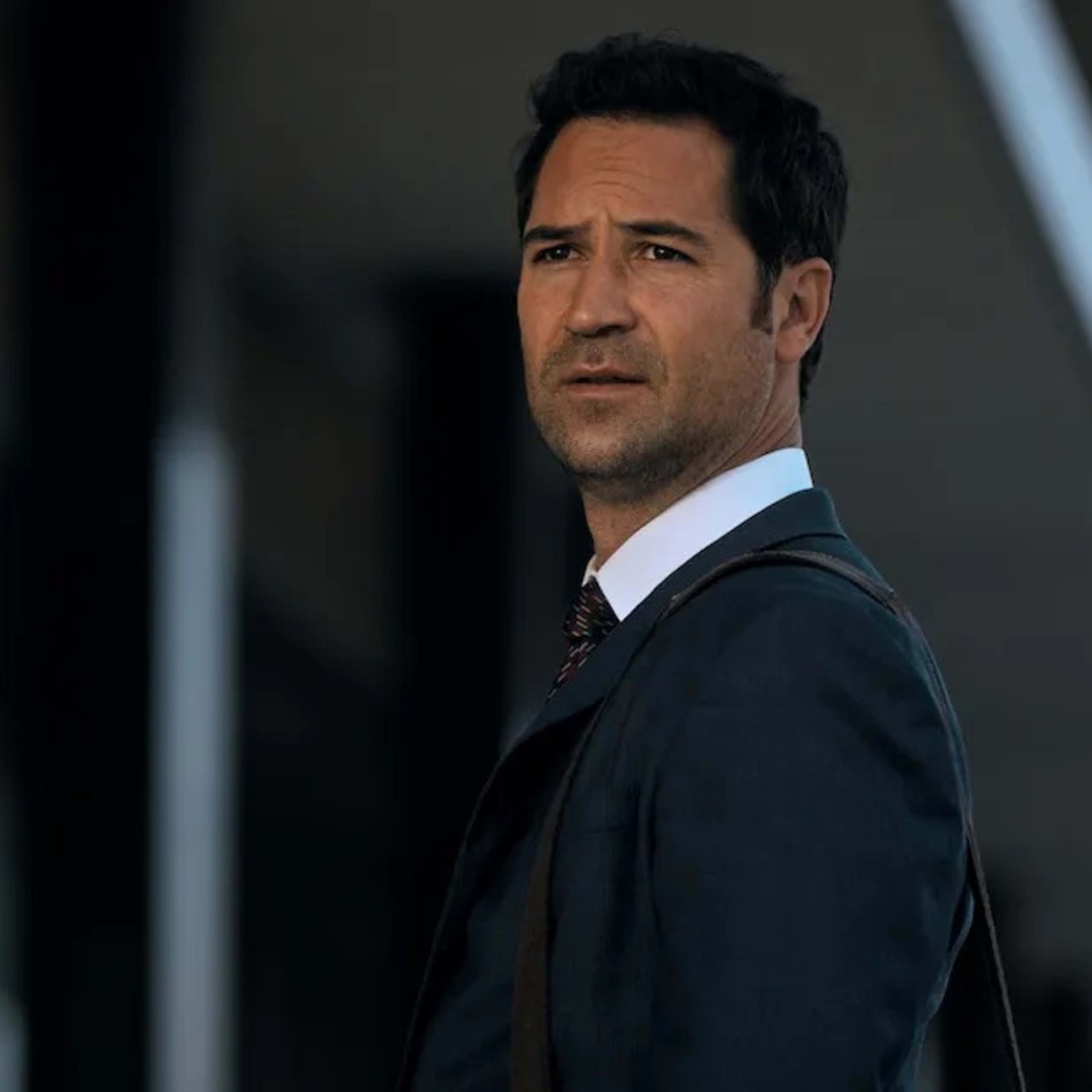 History of the Black Quarterback Told in New Peacock Series - TV Squad