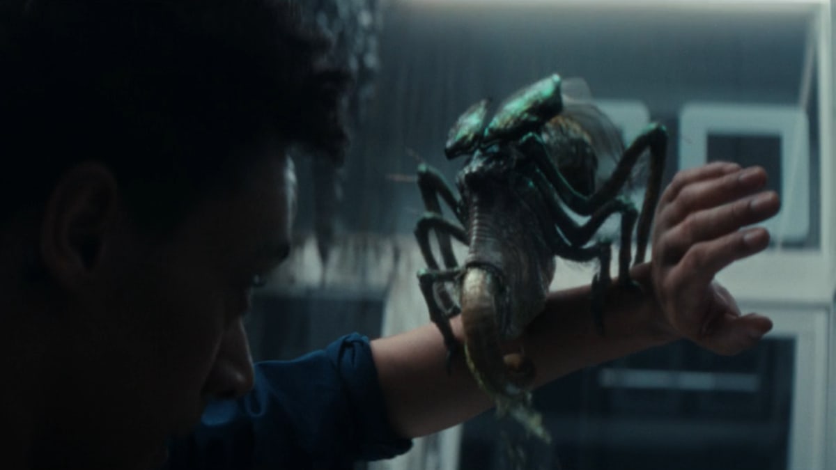 Alien: Earth’s ‘The Fly’ Introduces New Creature Twist, While Setting ...